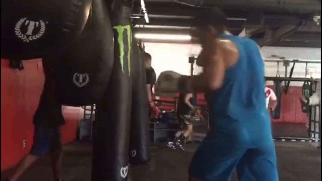 Erik "Goyito" Perez.. Entrenando ! - YouTube