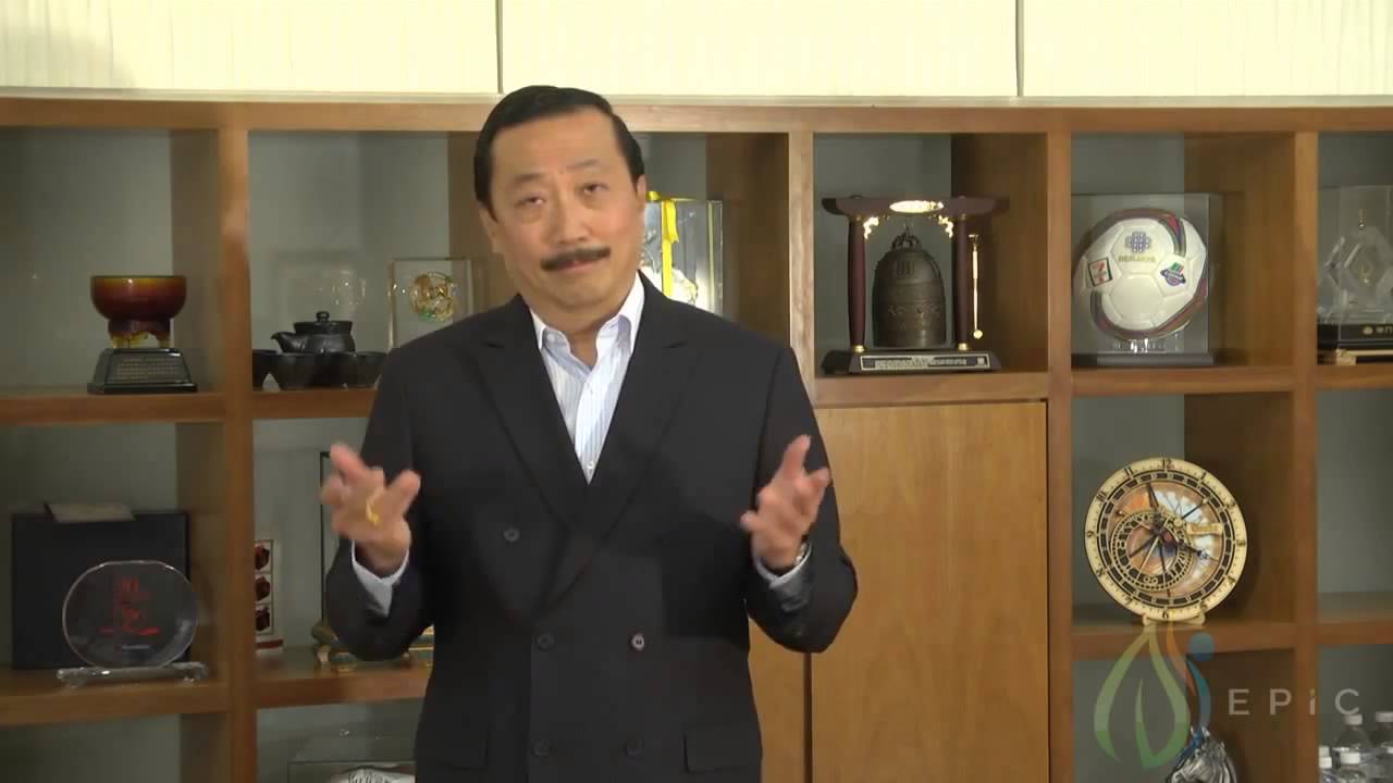Vincent Tan Berjaya Billionaire Addresses Epic Era Leaders - YouTube