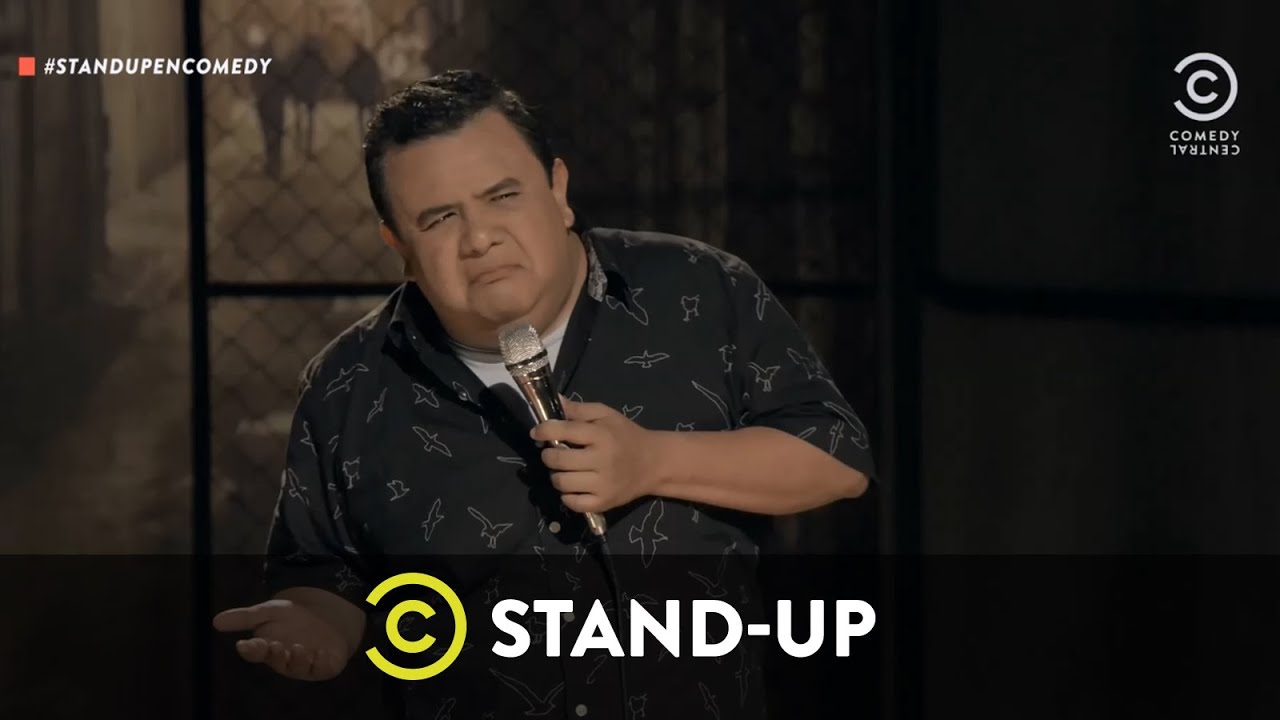 Roberto Andrade "Tio Rober" II @ #StandupEnComedy - YouTube