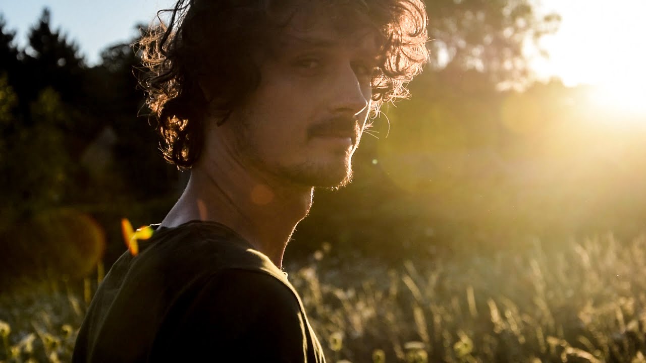 ROWANN - Edge of a Dream (official video) - YouTube