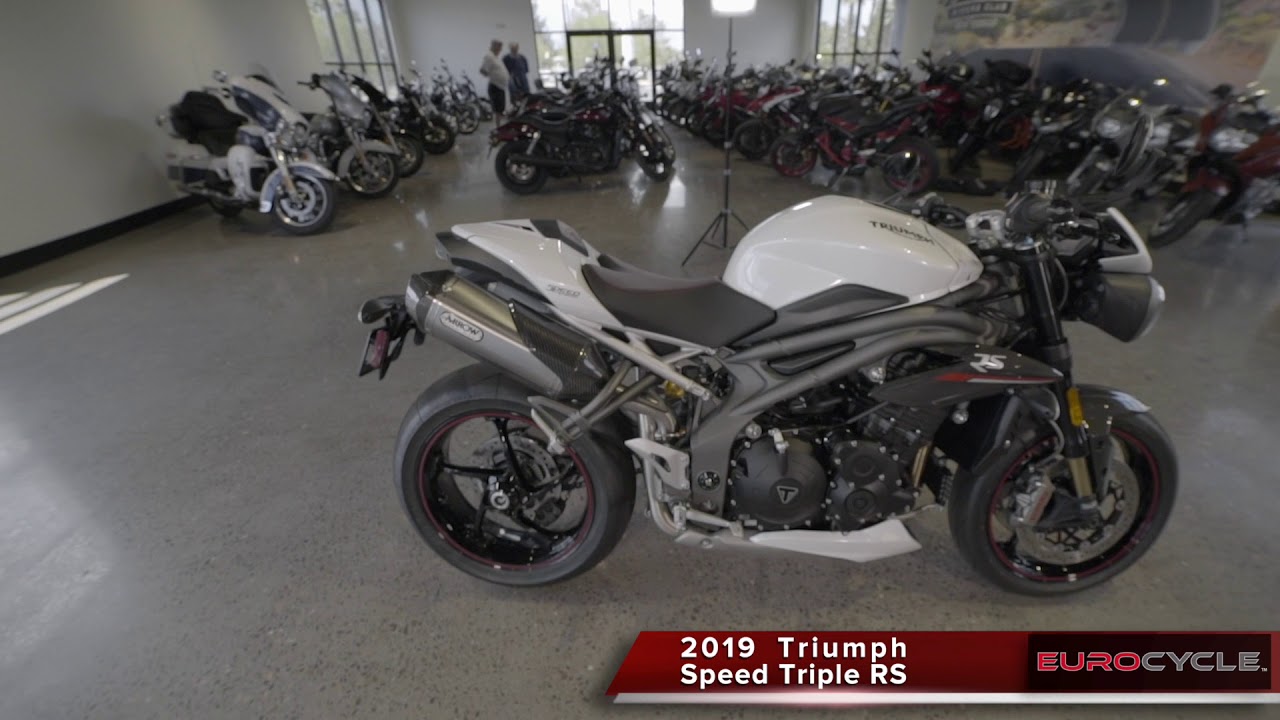 [Exclusive First Look] Brand New 2019 Triumph Speed Triple RS | SOUND ...