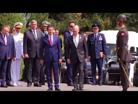 Milli Savunma Bakanı Nurettin Canikli, ABD'li mevkidaşı James Mattis ile görüştü