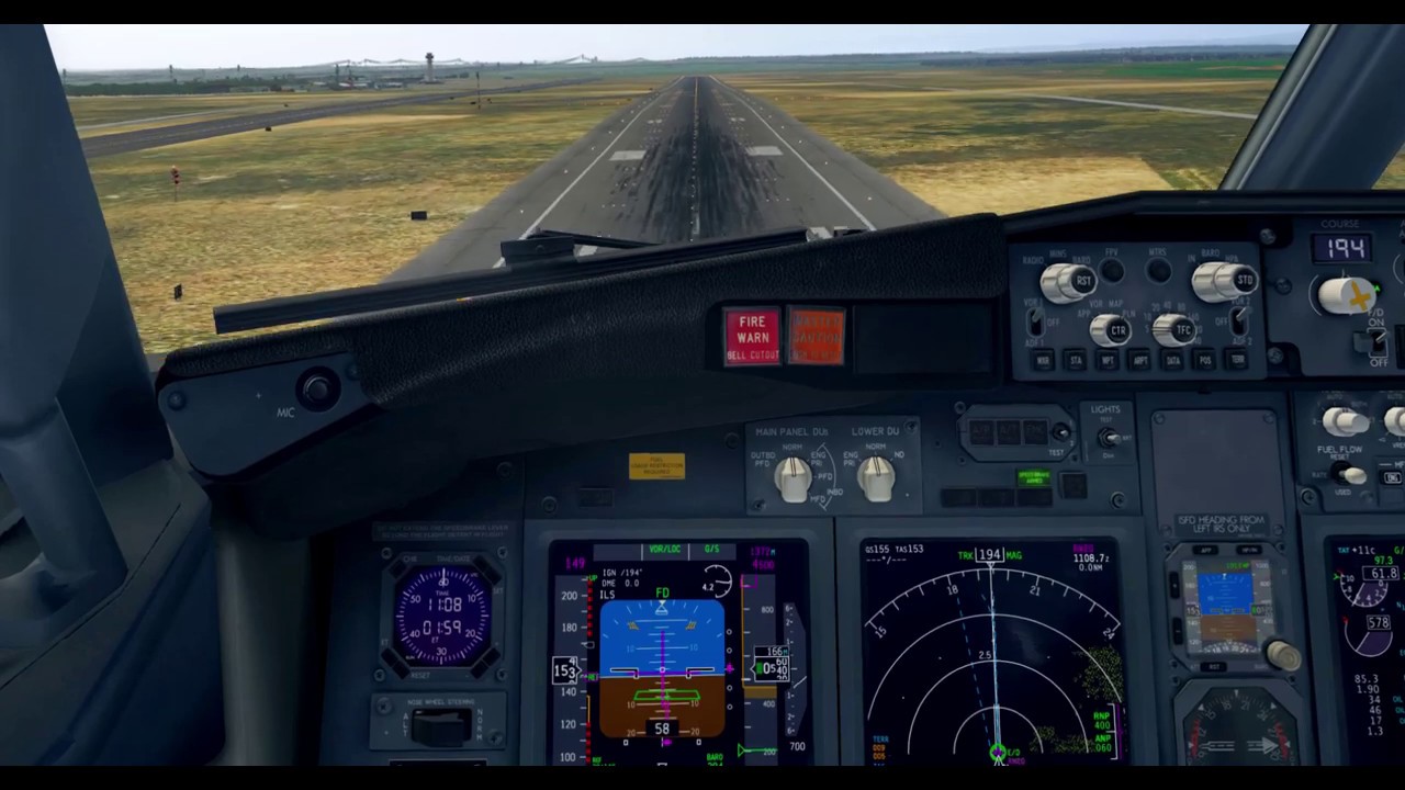 JET2 738 Cockpit landing Girona XP11 - YouTube