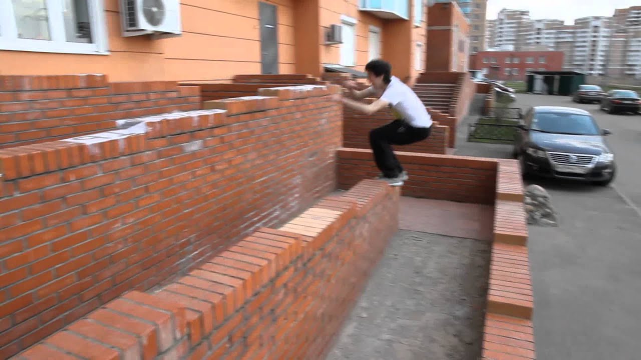 Roman Rakhmanov - mini video 2011 - YouTube