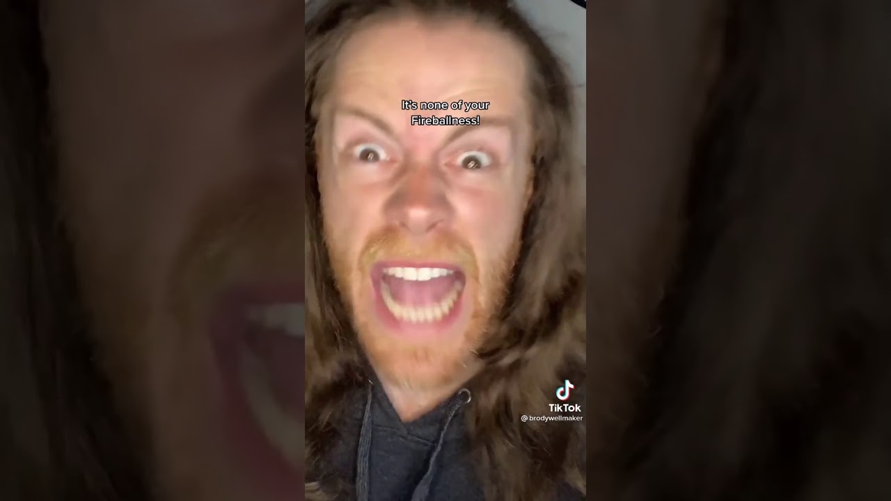 Brody Wellmaker tiktok vampire girl - YouTube