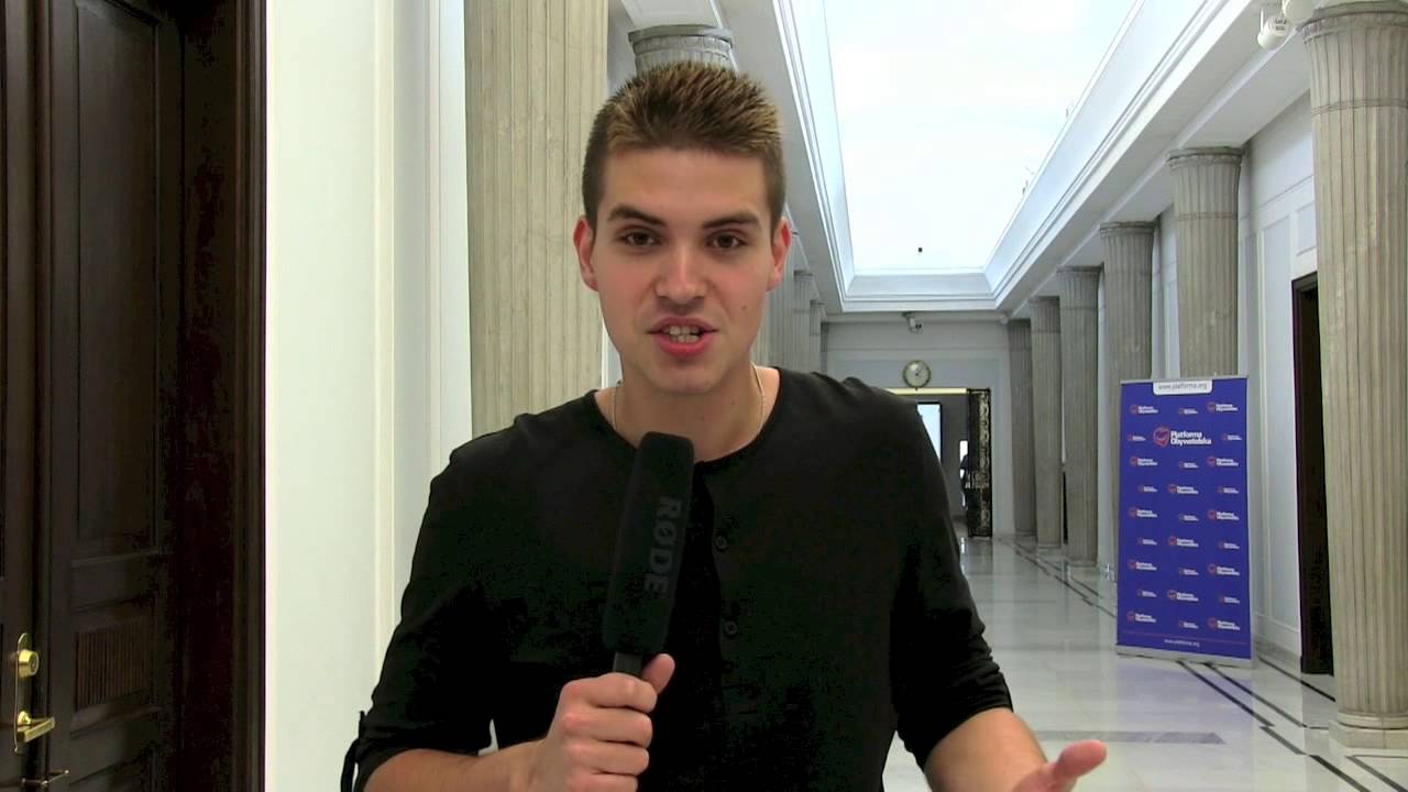 Dominik Butkiewicz podsumowuje debatę Zespołu Parlamentarnego Polska 2. ...