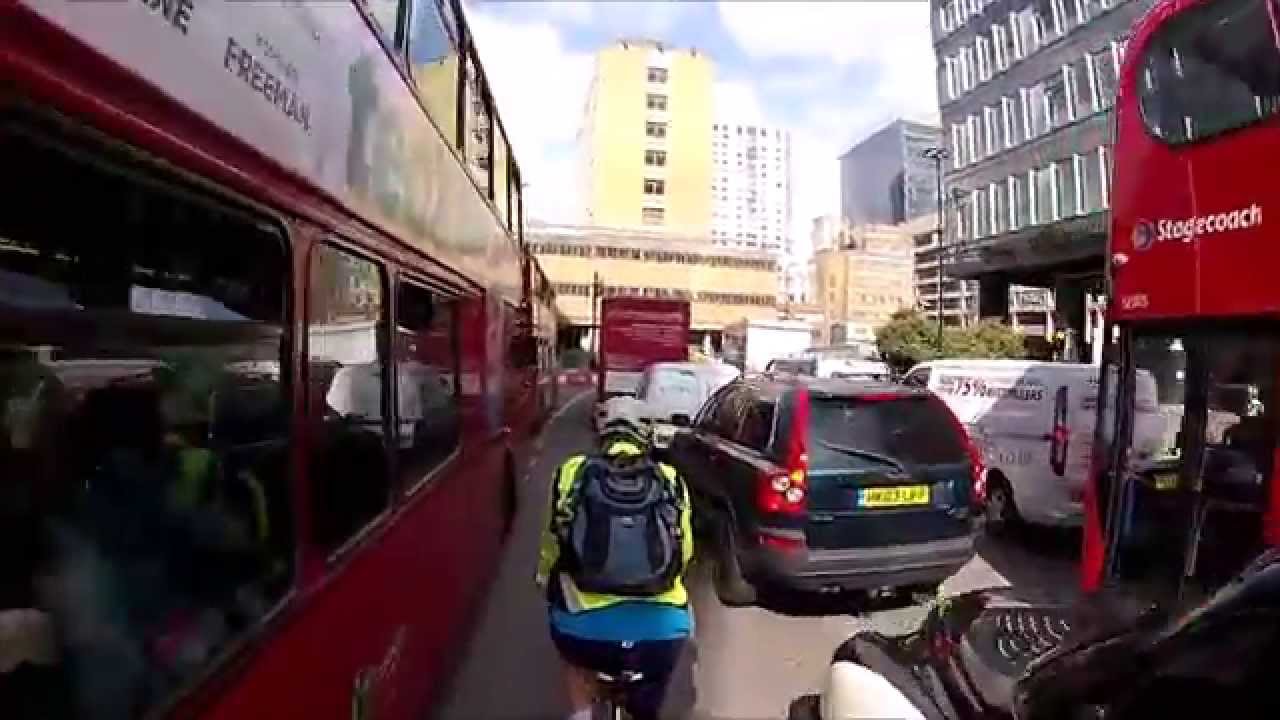 How to avoid getting stuck in a traffic jam in London - YouTube