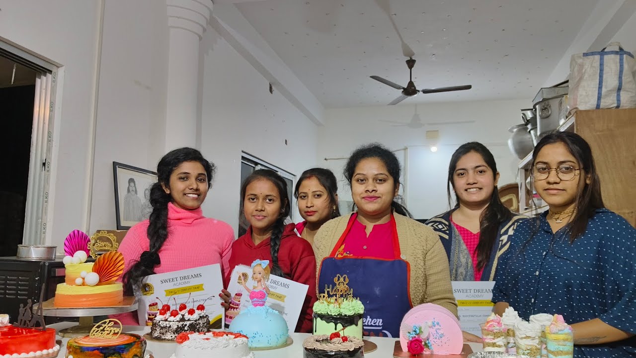 Basic to Advanced Cake class| Next Cake class in January| Habra - YouTube