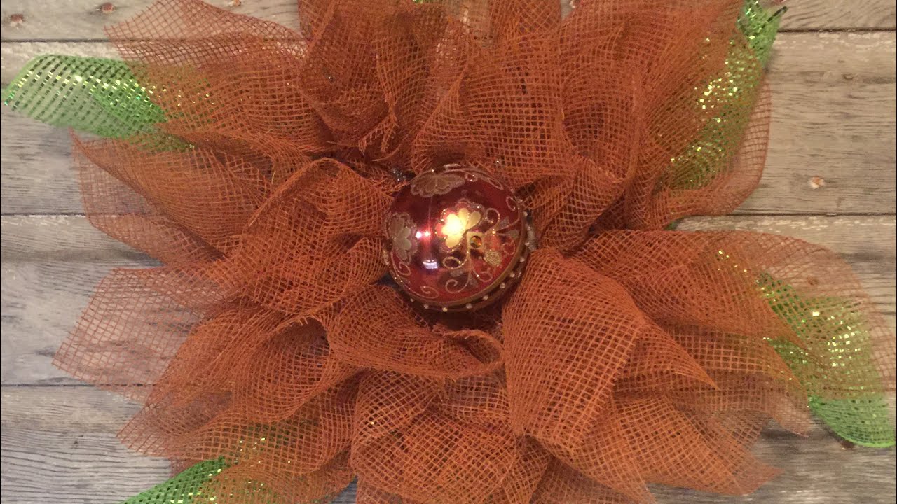 Deco Mesh Flower Wreath Tutorial - YouTube