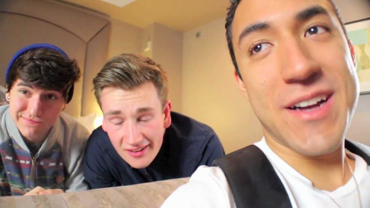 VLOGGING WITH A UK GUY! - YouTube