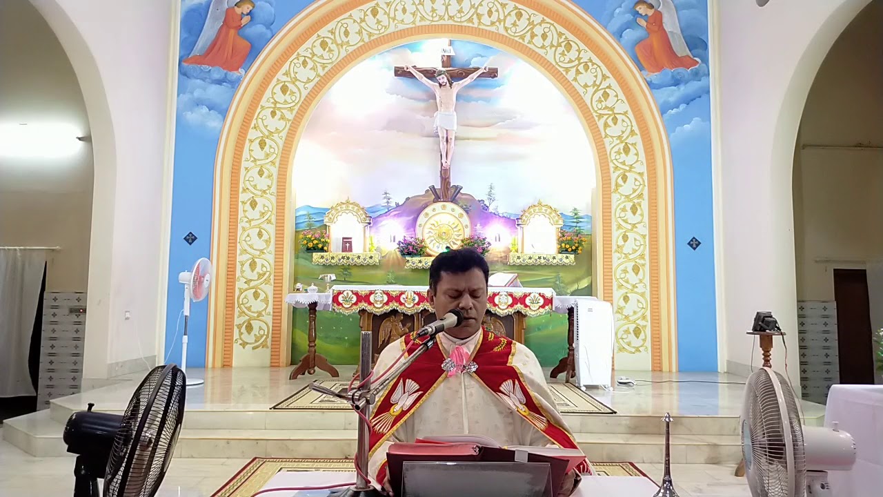 Holy Qurbana (Easter) @ S. T Mary's Church Manippara by Fr. Francisco ...
