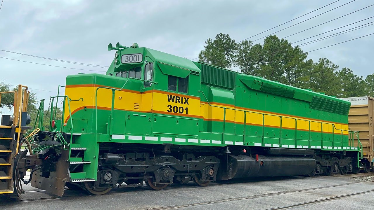 WRIX 3001 EMD SD40M-2 Trails on CSX M603-15 at Callahan, FL - YouTube