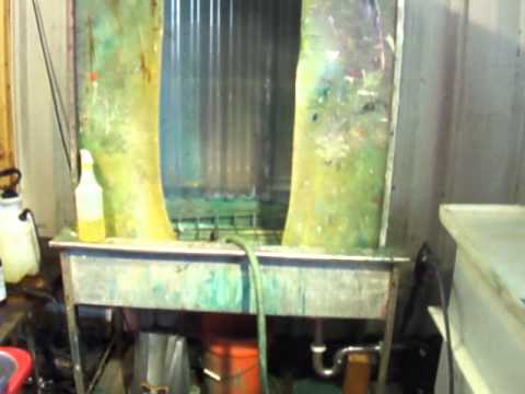 My NEW Redesigned Screen Cleaning Station- AT WORK - YouTube