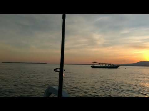 Mancing Tengah di Mentigi Waktu Malam