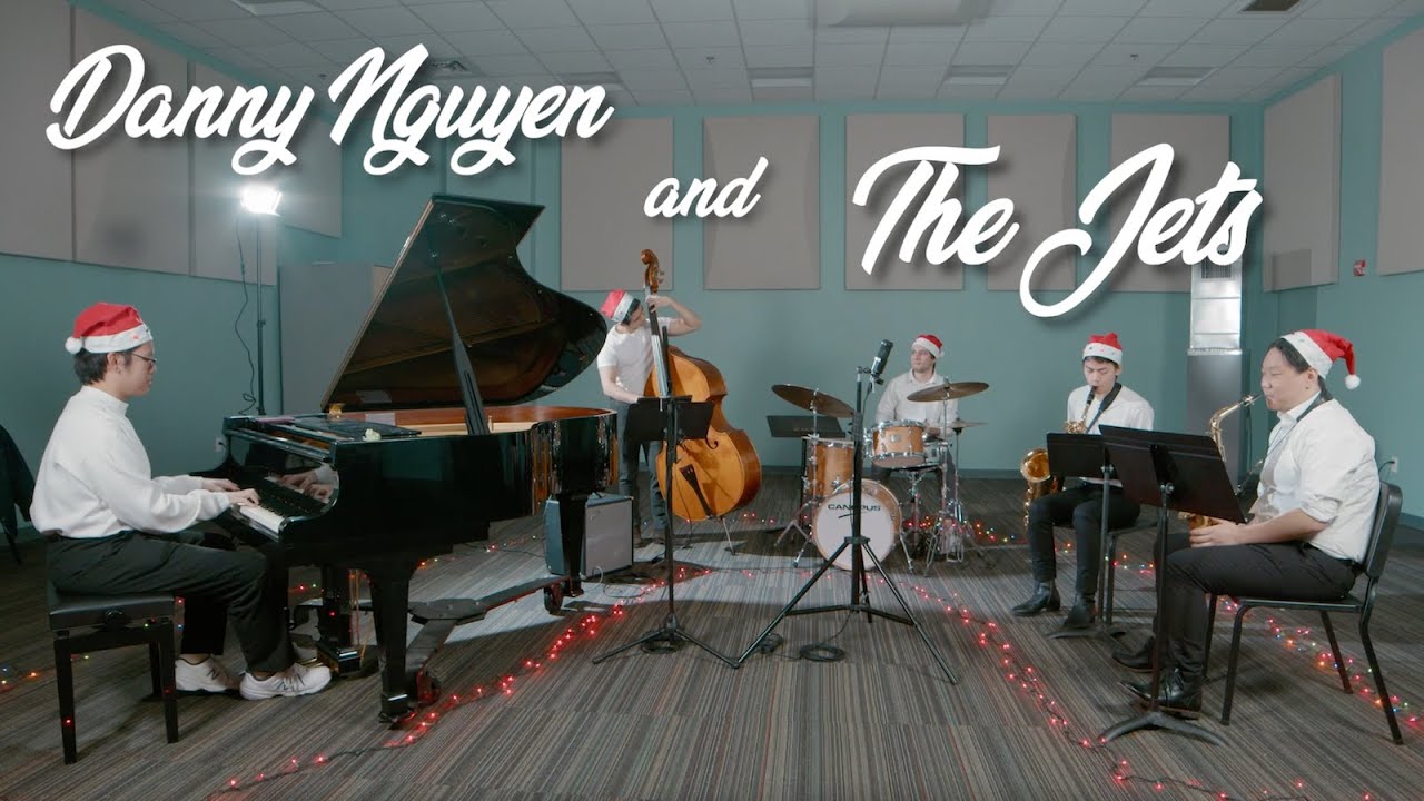 Frosty The Snowman - Danny and the Jets | JINGLE JAM 2022 - YouTube