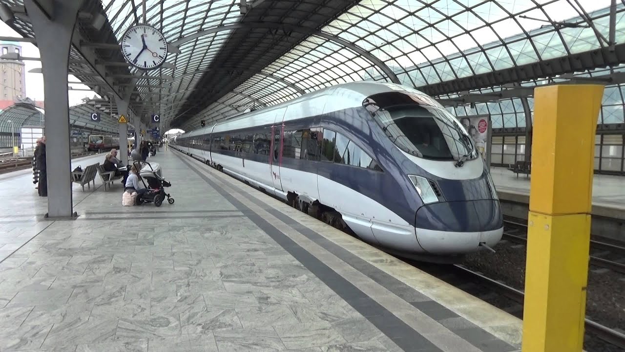 BR 605 006-5 (DB/DSB) ICE 380 nach Aarhus / ICE 35 nach Kopenhagen - Bf ...