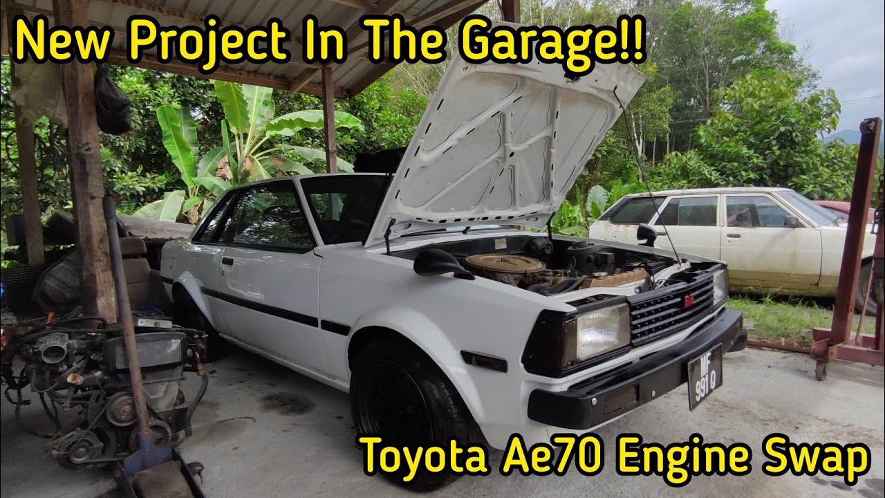 Toyota Corolla AE70 Engine Swap - YouTube