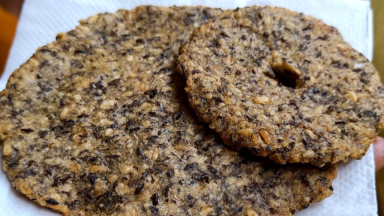 Make World-Famous Tirumala Vada in Your Kitchen !! Black Urad Dal Vada ...