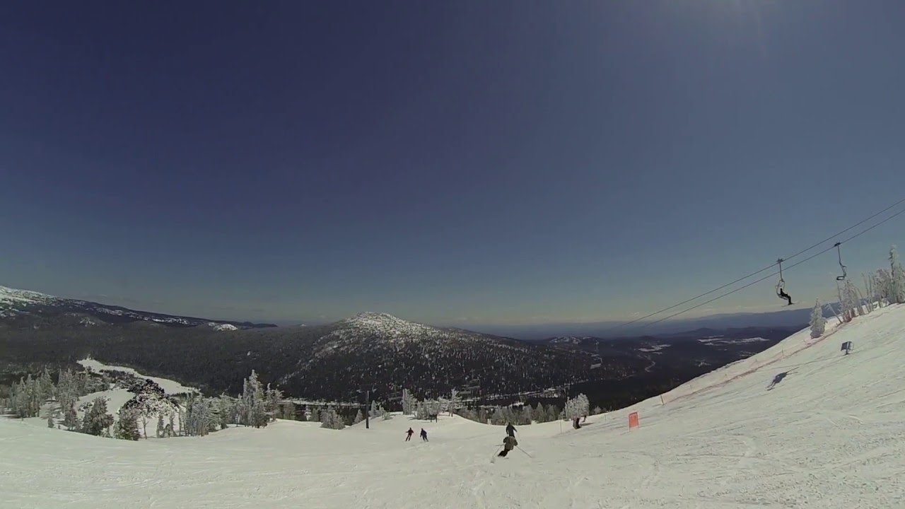 Skiing in Mt. Bachelor. Summit Crossover - YouTube
