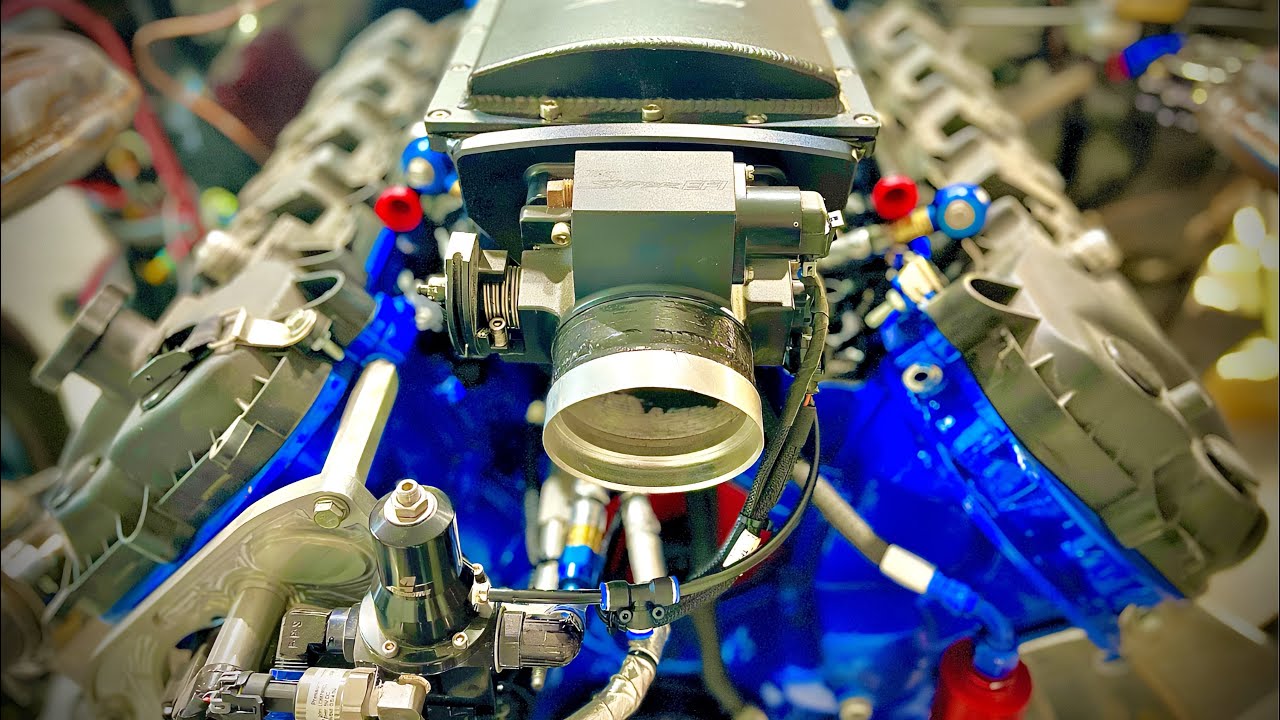 🧰 Top Side Of The Coyote Finally Back Assembled 🔩⚙️🔧🪛 Holley Intake ...