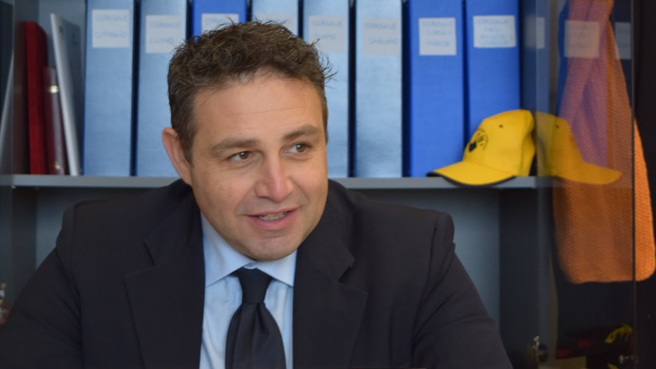 Astuti resta in campo: “Per una Lombardia migliore” - YouTube