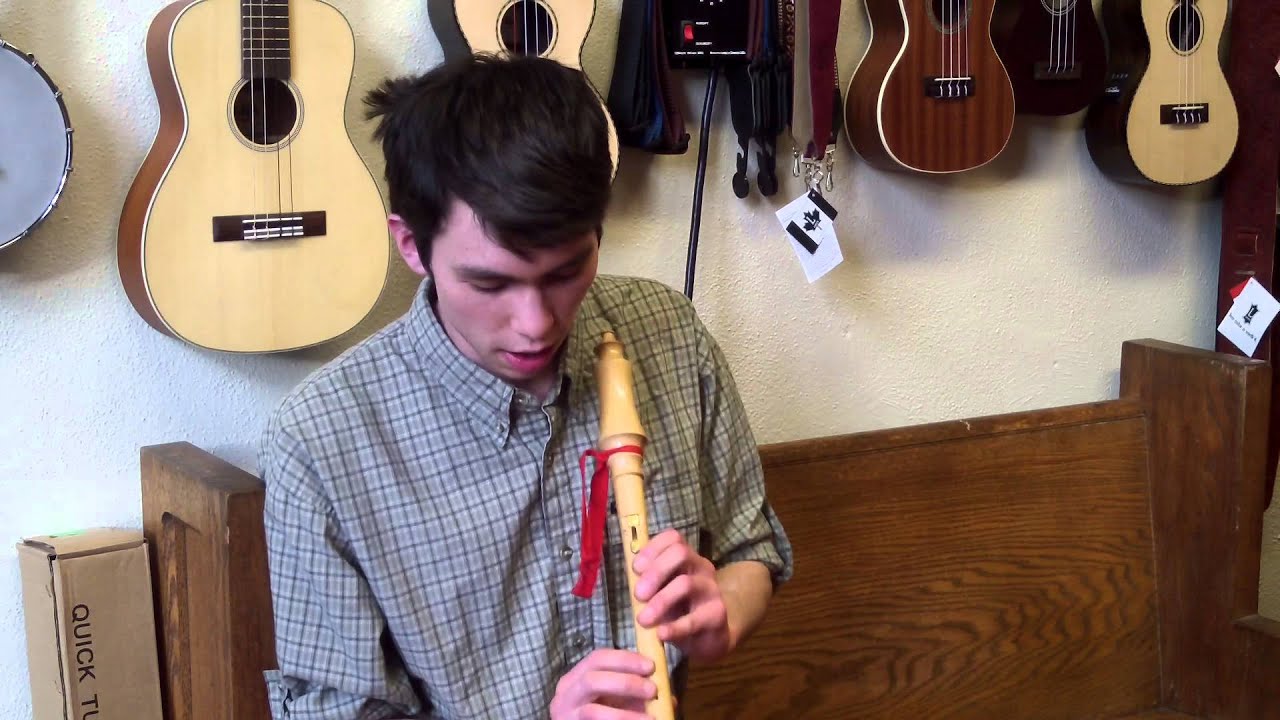 Demonstration of a Straight Crumhorn - YouTube
