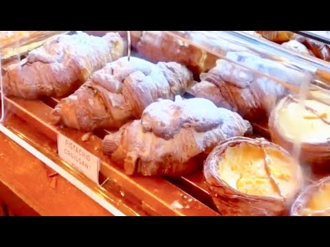 BUYING CROISSANTS AT IJO BAKERY VIENNOISERIE😋VIENNA STYLE BREAKFAST ...