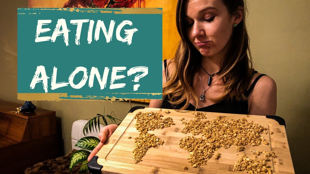 EATING OUT ALONE! Solo Travel Dining Tips To Not Be Scared - YouTube