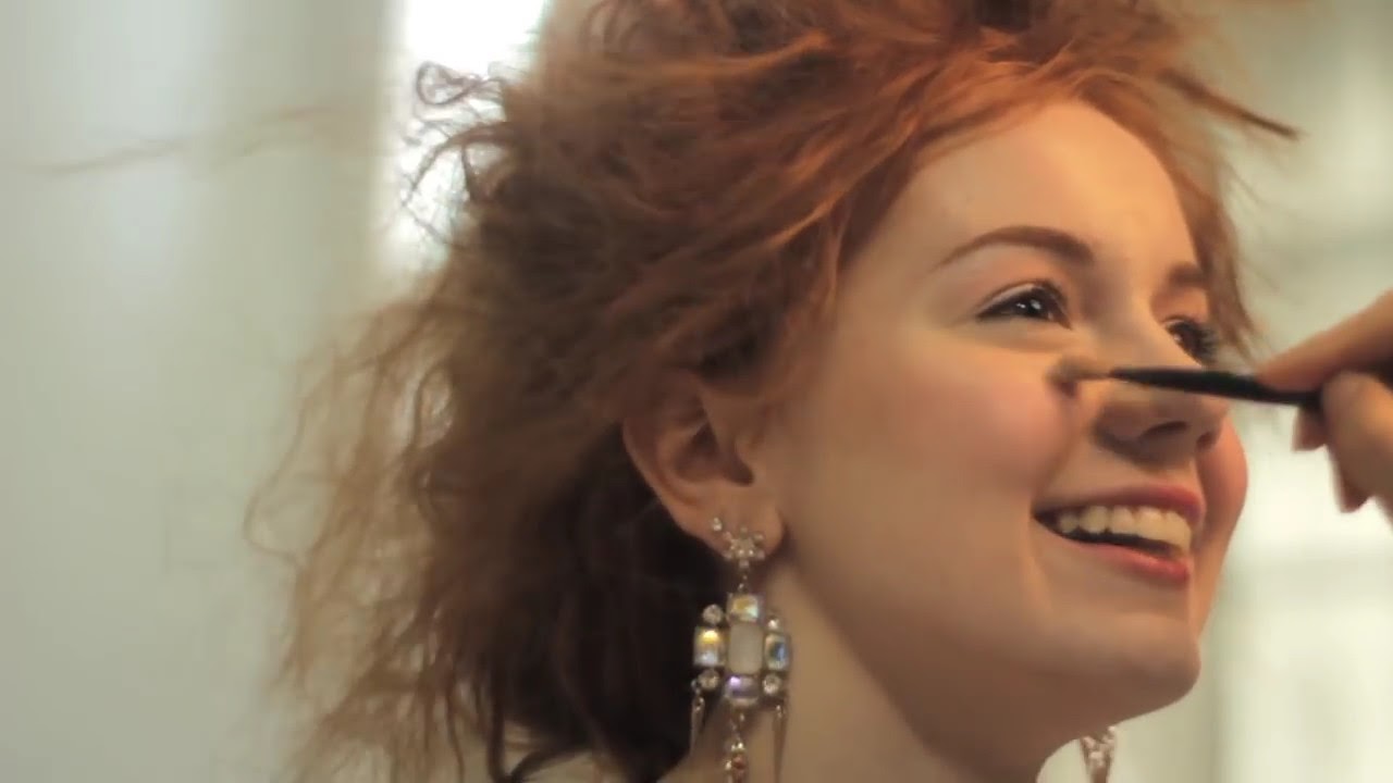 Behind-The-Scenes at The Photo Studio: Teen Modelling Photo Shoot with ...