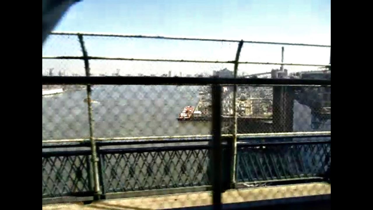 B train crossing over Manhattan Bridge (NYC Subway) - YouTube