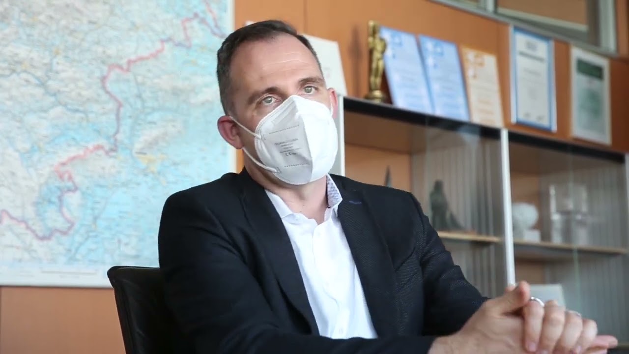 David Kovačič: Ljudje nakupujejo vedno bolj premišljeno - YouTube