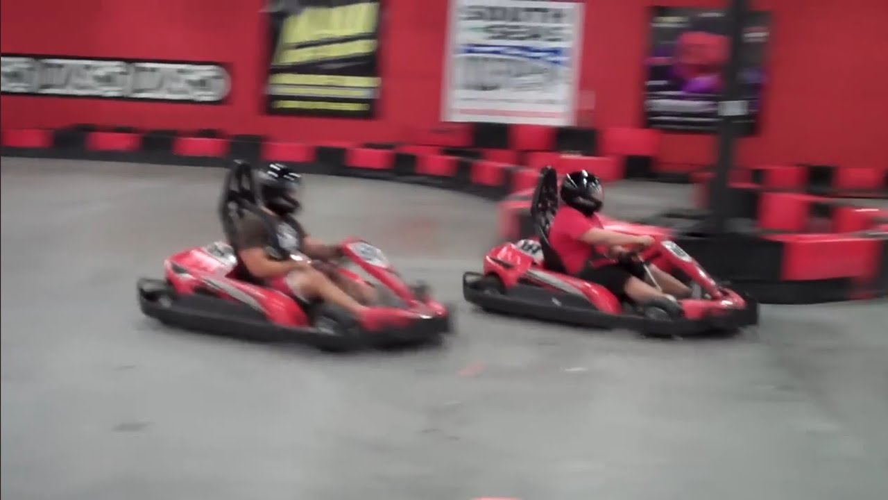 Podium Raceway Hawaii - Electric Indoor Go-Kart Racing Kapolei - YouTube