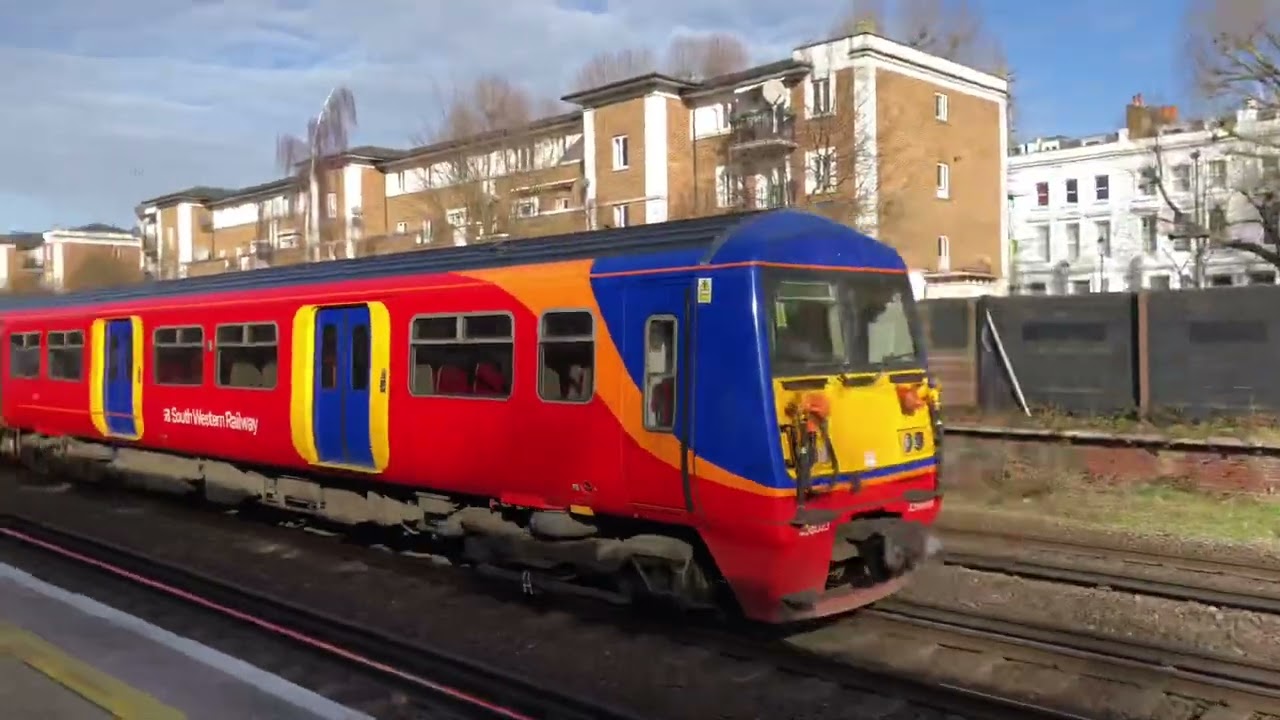 Class 456 Haul at Kensington Olympia, Wimbledon Park C.S.D. To Long ...