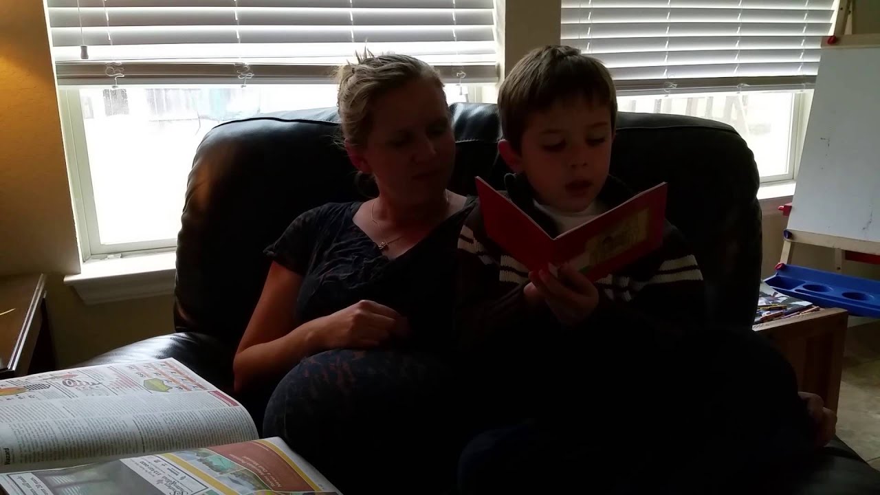 Logan learning to read - YouTube