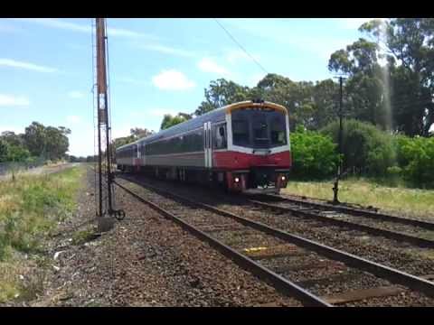V/line sprinter arrives at broadford station - YouTube