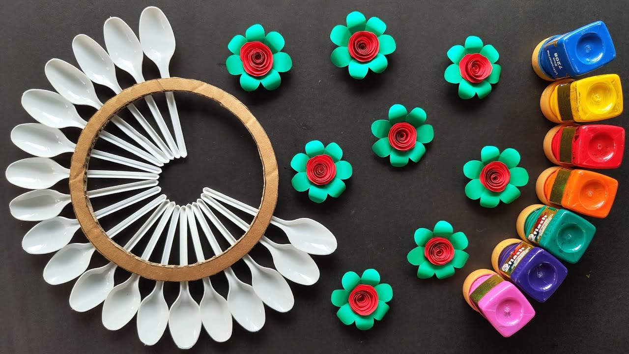 Beautiful Wall Hanging Craft Using Plastic Spoons/Best Out Of Waste/DIY ...