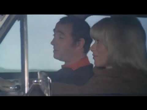 Les Seins de glace Band Annonce 1974 - YouTube