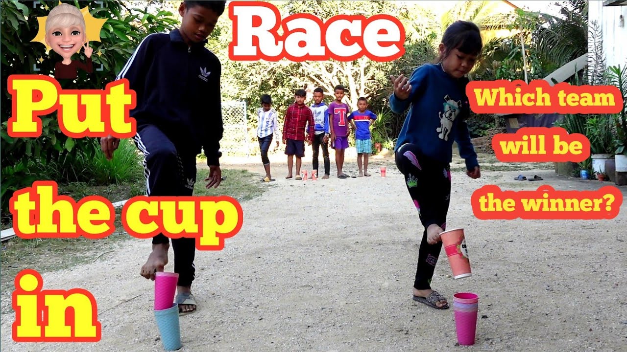 Game reminds your childhood / Race by jumping one leg with toes ...