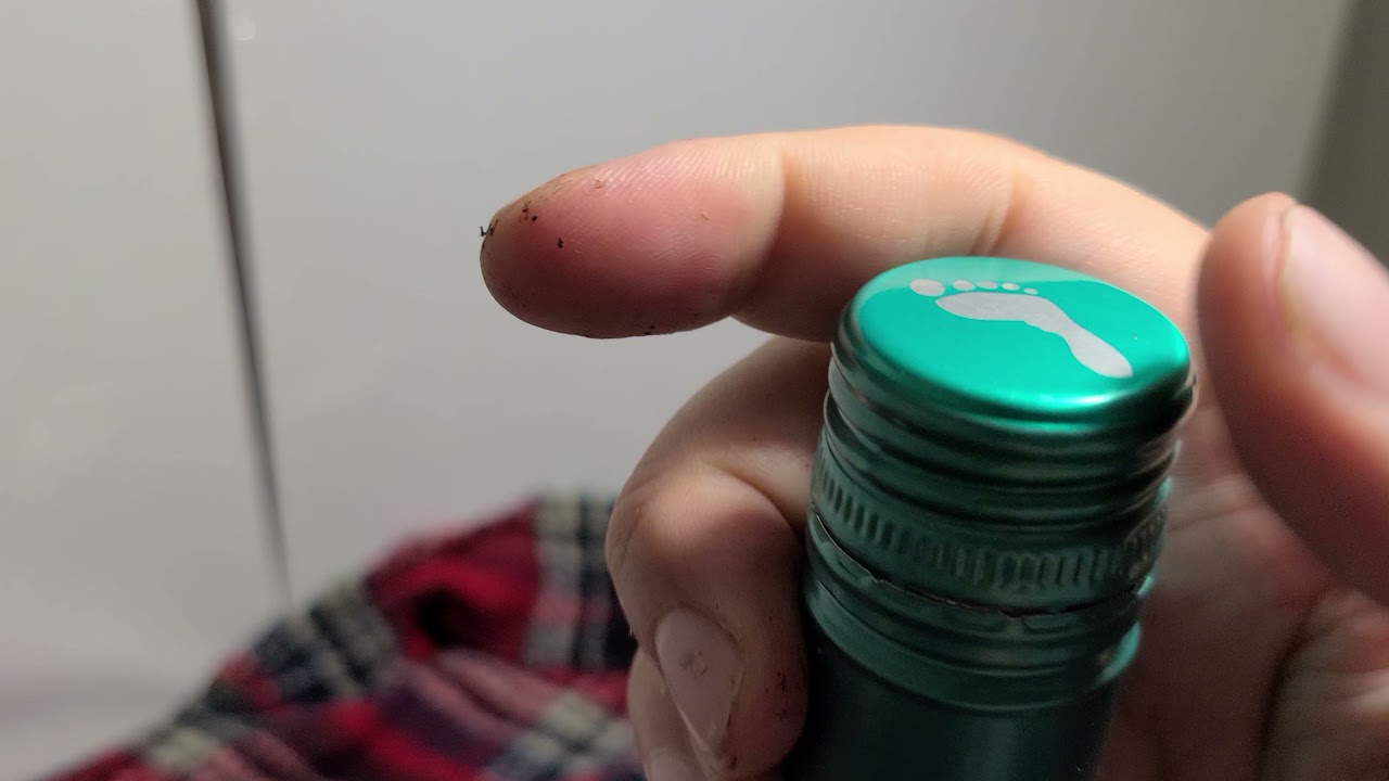 Twisting A Simple Lid | ASMR - YouTube