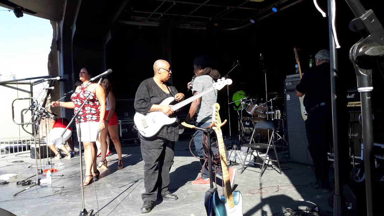 BackTrack Band Toronto Live at Ontario Place Mac 'n Cheese Festival - 4 ...