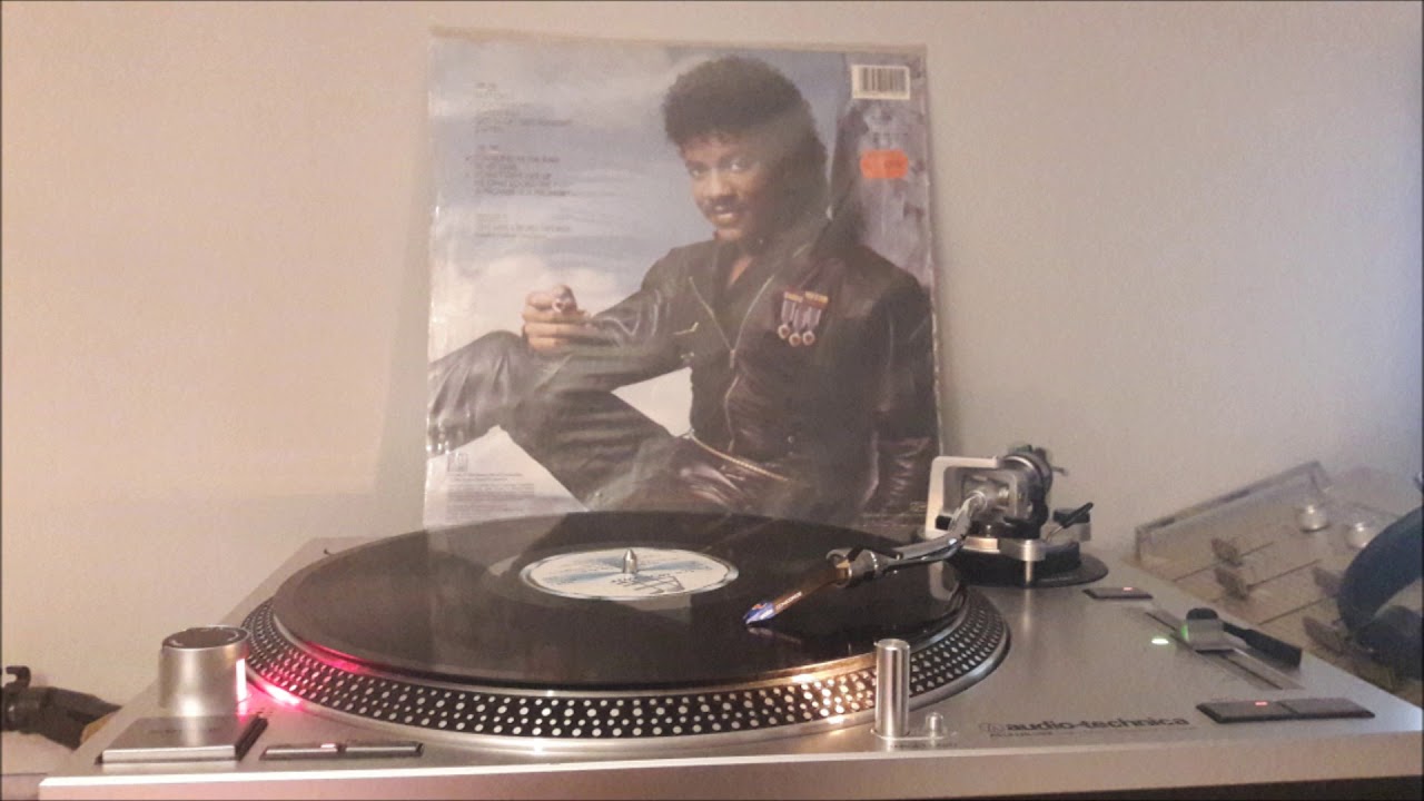MICHAEL LOVESMITH LP 84 - LUCKY IN LOVE - YouTube