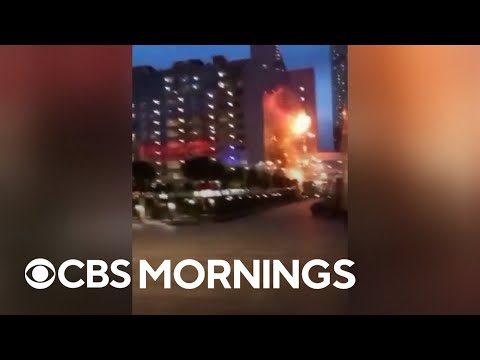 Twin Russian strikes on Ukrainian city kill 5, injure dozens a day after drone attack on Moscow