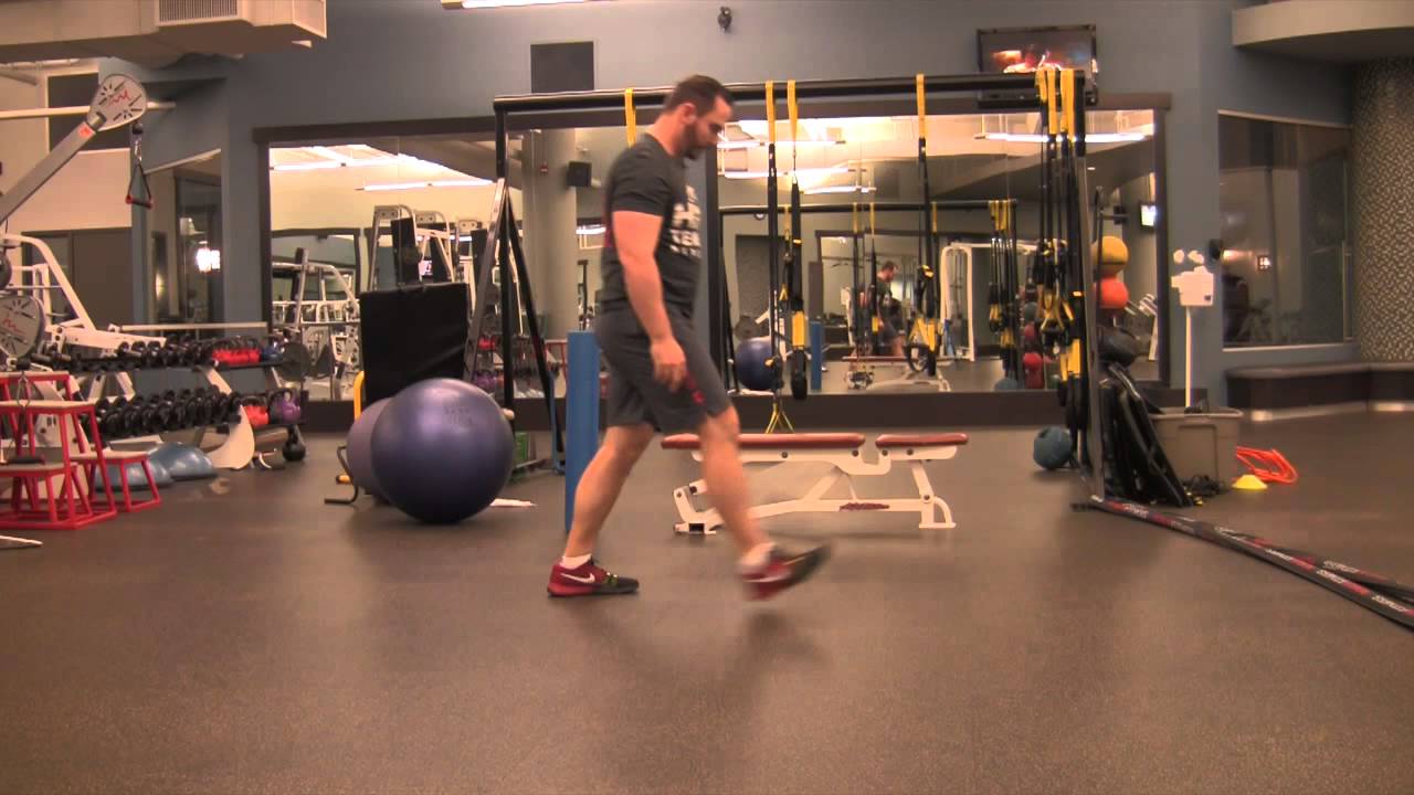 Lunge to Back Rotation - YouTube