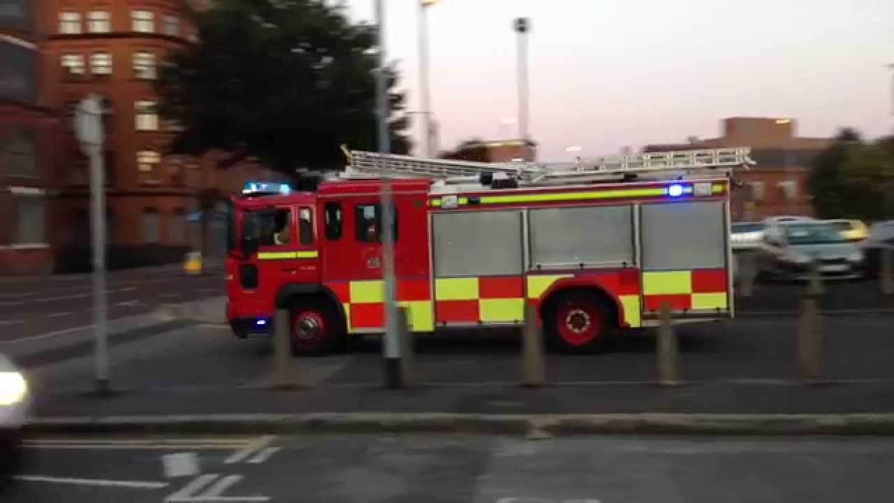 NIFRS / E1201 / LKZ 9440 / Volvo FL250 / WrL / Turn Out from Belfast ...