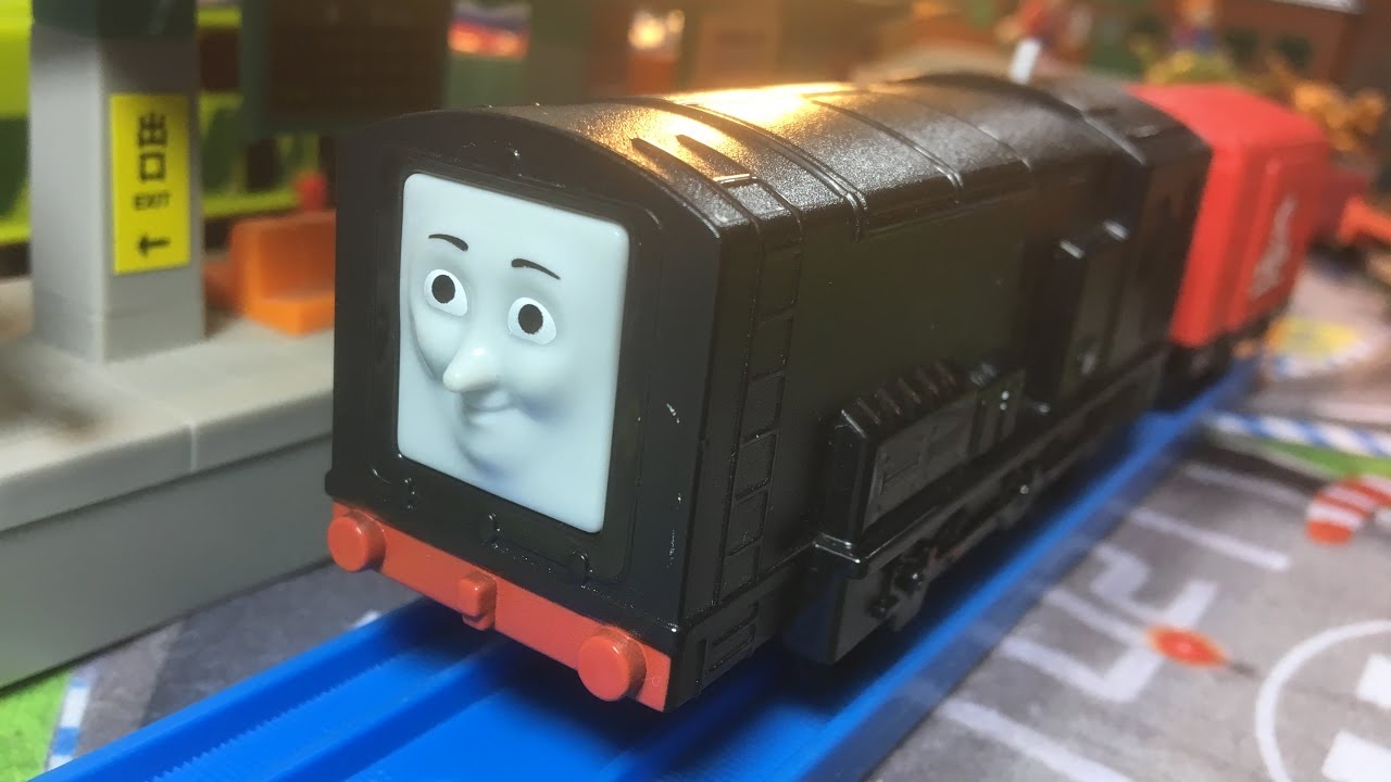 Fisher Price Trackmaster Thomas and Friends Diesel(04083) - YouTube