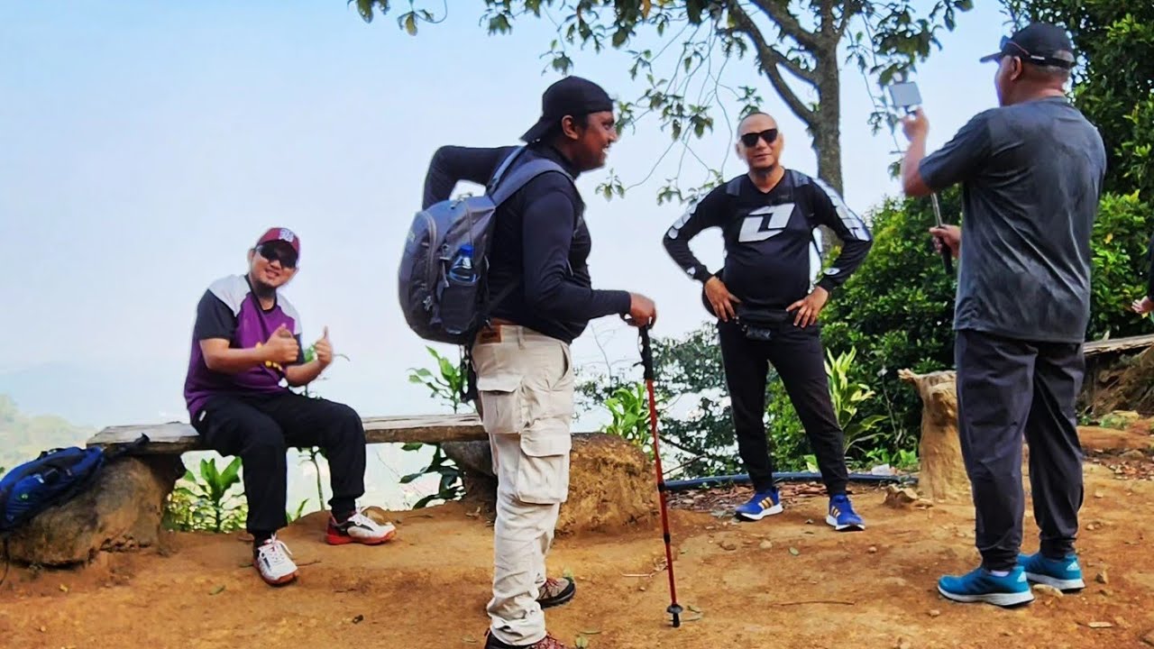 X-Venture trekking cisadon - curug love part 1 - YouTube
