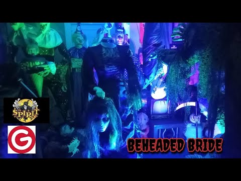 Gothic Beheaded Bride Animatronic Unboxing - Spirit Halloween 2008 ...