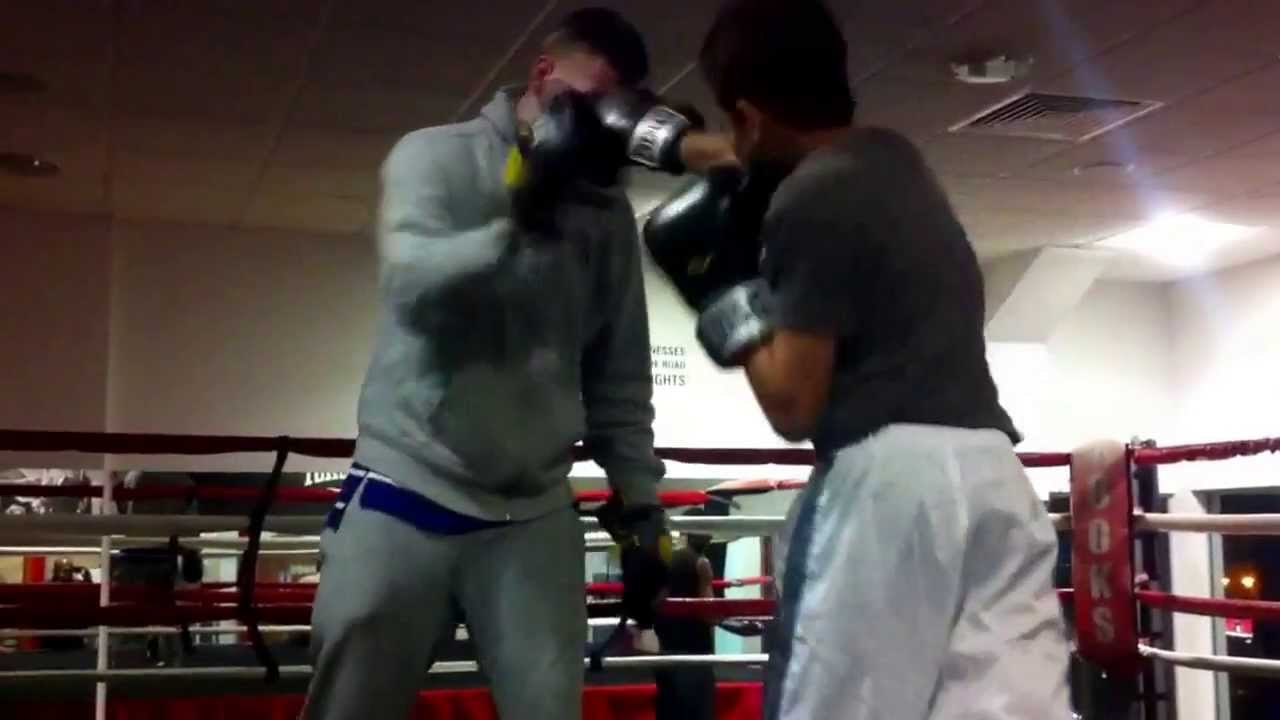 Boxer, 13 years old boxer,MMA - YouTube