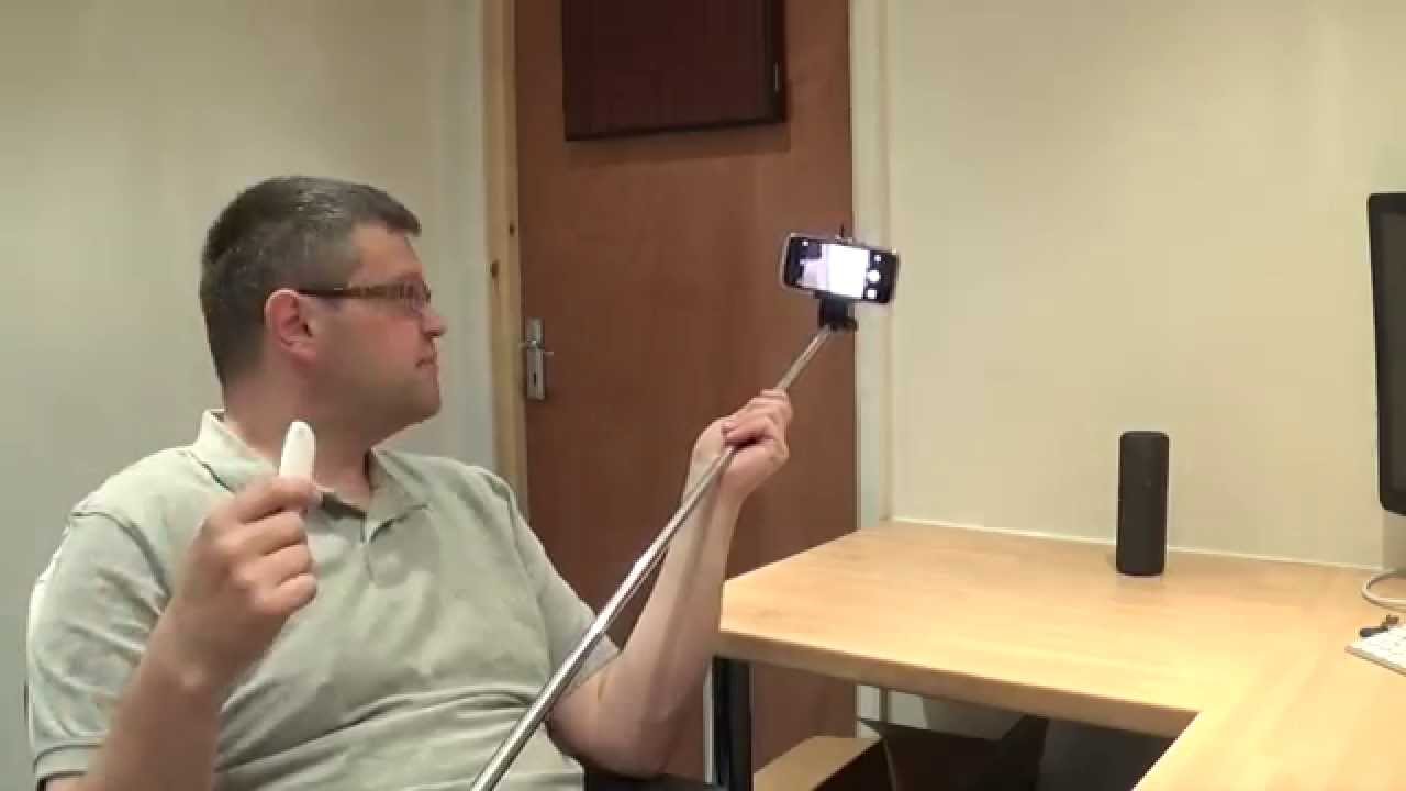 Selfie stick & bluetooth snapper review - YouTube
