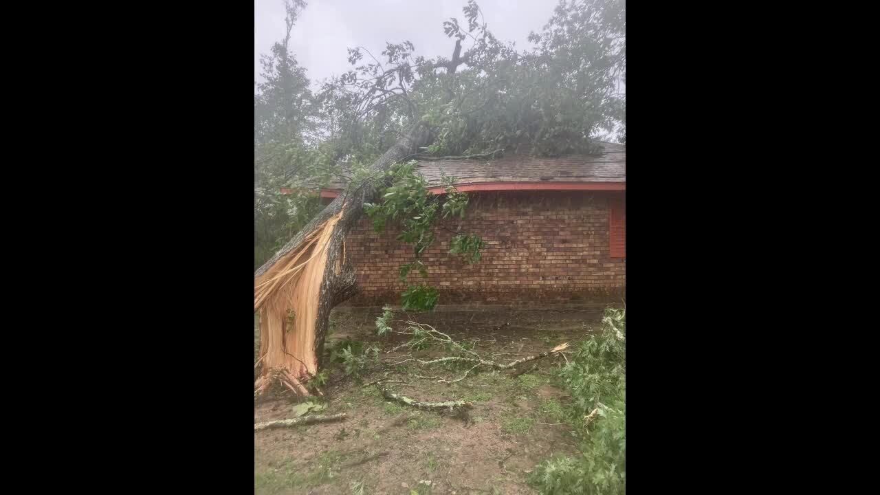 Dozens of homes take ‘extensive’ storm damage in Jasper subdivision ...